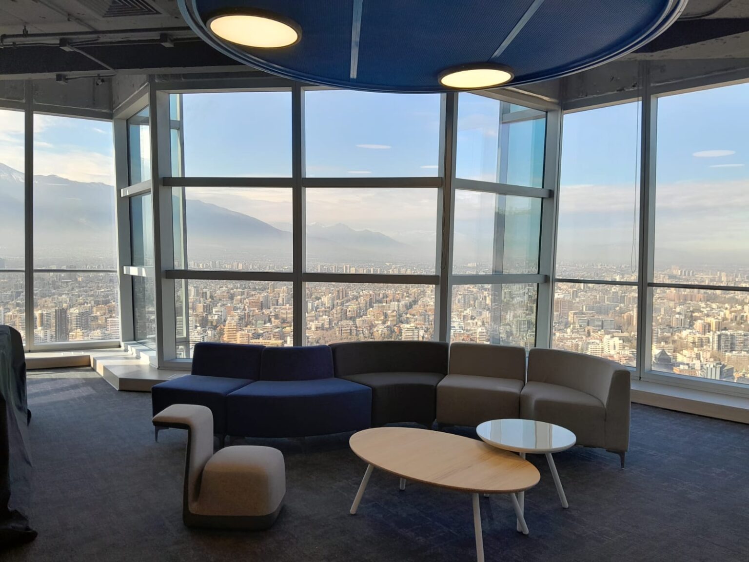 Experian Office– Costanera Center Tower - Urbina Group